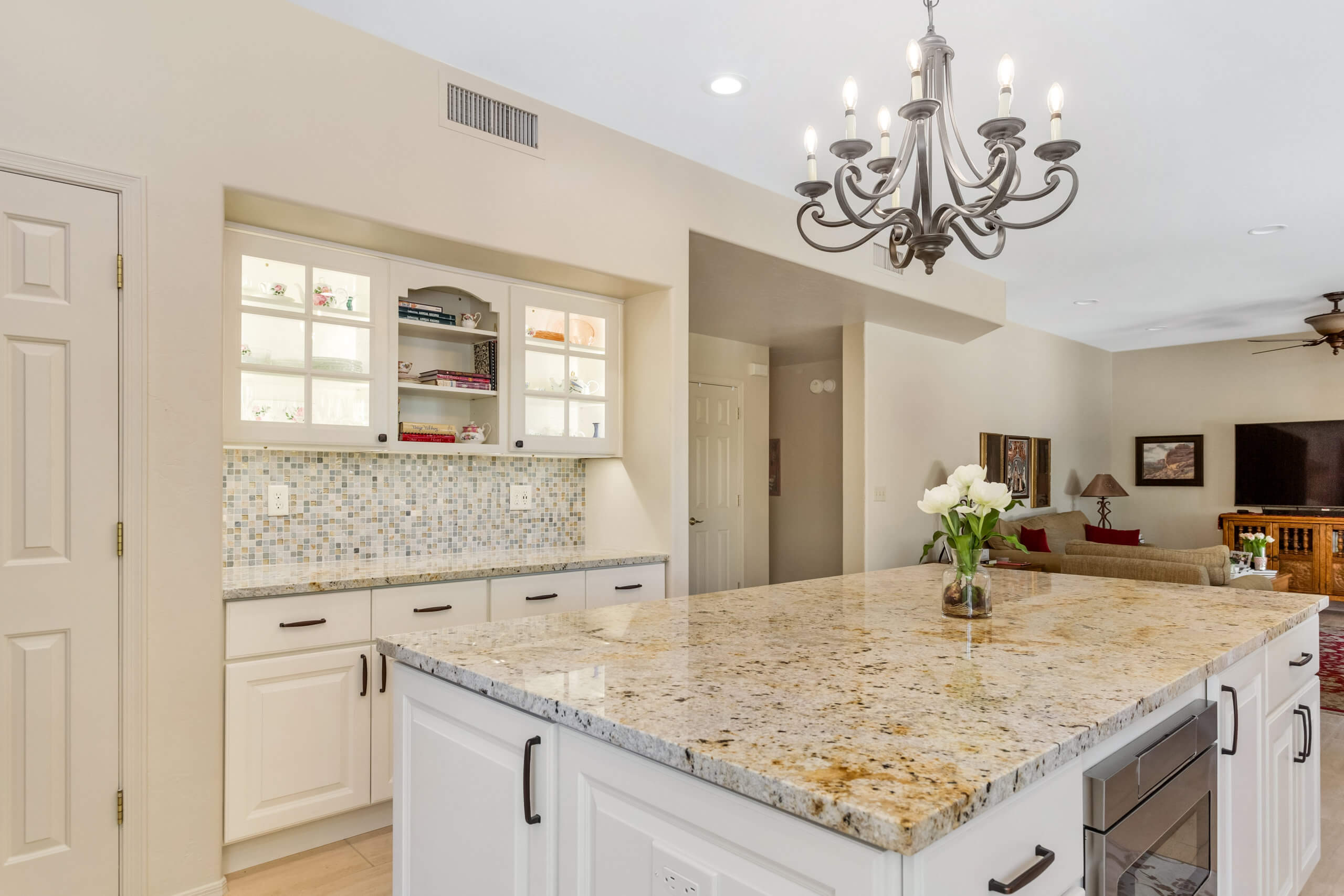 How to Update Kitchen Cabinets Without Replacing Them - Southwest Kitchen